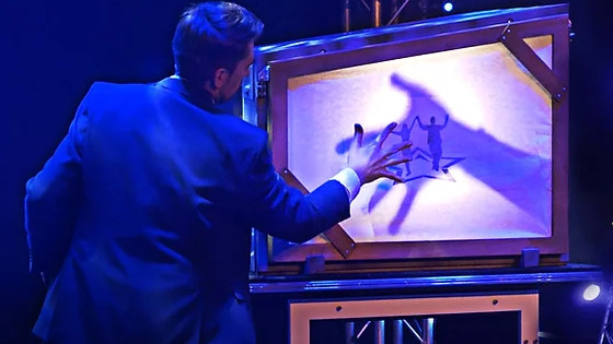 TADAH! London Magic Shows (Best Illusion Show) WOW!